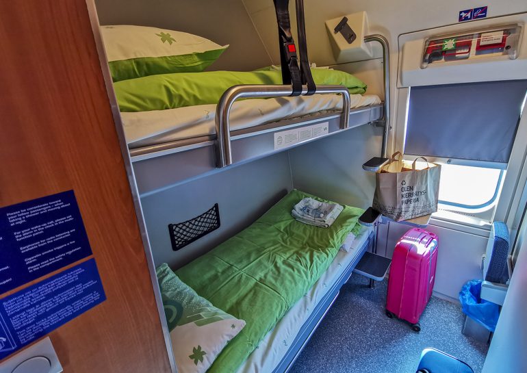 Yöjuna Helsingistä Rovaniemelle – näillä vinkeillä onnistut – Välimatkoja